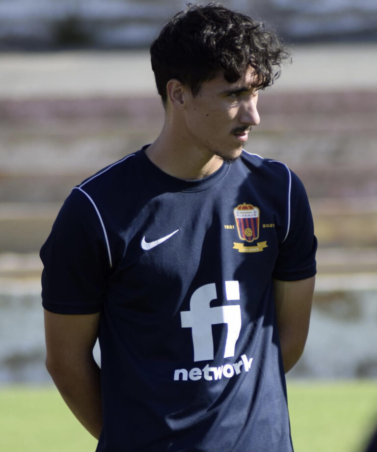 KEVIN SÁNCHEZ: "FIRMAR CON EL CDE ES UNA GRAN ALEGRÍA, VENGO CON MUCHA ...